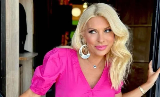 Eleni Menegaki: Buys rural house in Meganisi | Hellenic.News